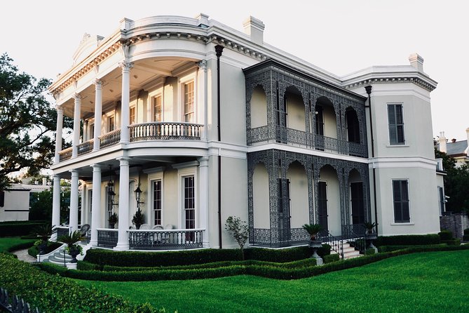 New Orleans Garden District and Lafayette Cemetery Tour - FAQ
