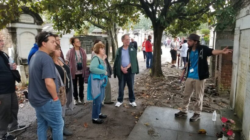 New Orleans: Garden District Tour - Key Points