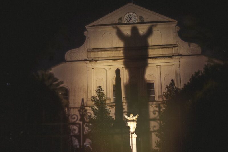 New Orleans: Ghost, Crime, Voodoo, and Vampires Guided Tour - Key Points