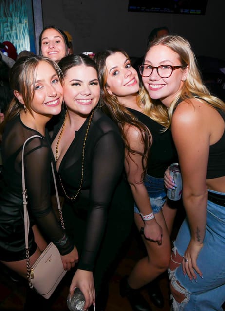 New Orleans: Guided Bourbon Street Bar Crawl with Shots - What’s Included and What’s Not