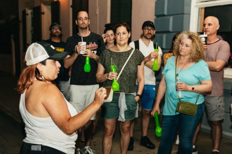 New Orleans: Haunted Pub Crawl - Authenticity and Entertainment: What the Guides Bring