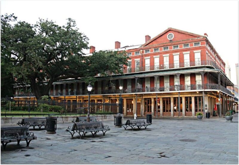 New Orleans Insider 2-Hour Walking Tour - Key Points
