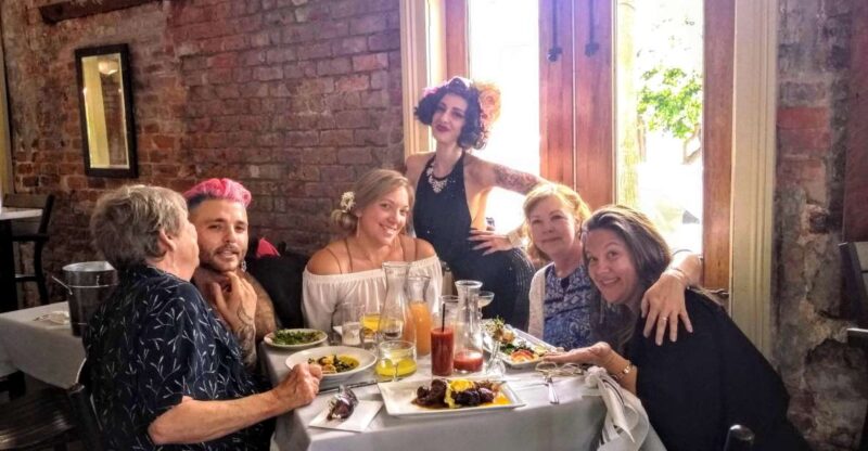 New Orleans: Local Food Tour with Creole and Cajun Tastings - Key Points