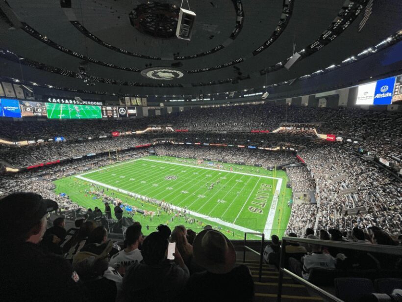 New Orleans: New Orleans Saints Football Game Ticket - Experience the Energy of a New Orleans Saints Football Game