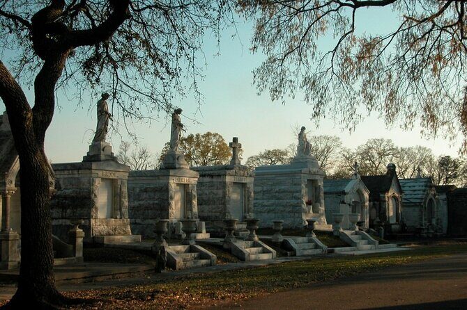 New Orleans Private City and Cemetery Tour - Up to 24 Passengers - FAQ