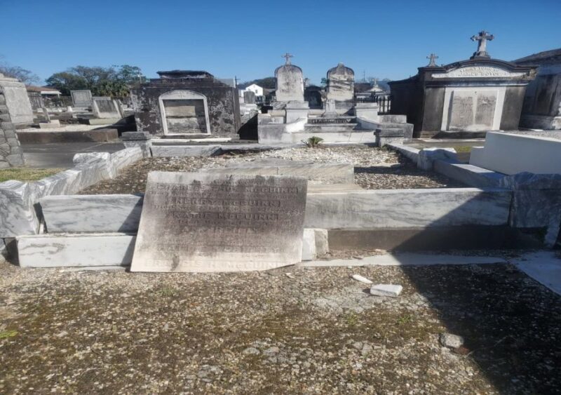 New Orleans: Secrets and Societies Cemetery Experience - An In-Depth Look at the Cemetery Experience