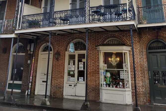 New Orleans Spooky Spirits Haunted Pub Crawl and Ghost Tour - Value and Practical Considerations