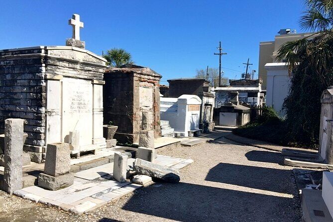 New Orleans Street Food Tour With A Local Guide - The Food and Tastings: A Closer Look