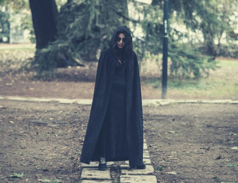 New Orleans: Voodoo Legends, Vampires & Magic Walking Tour - Who Should Consider This Tour?