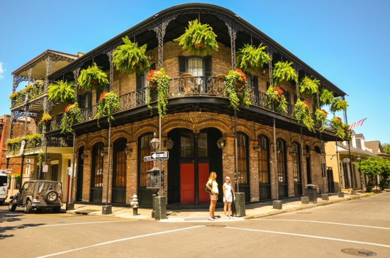 New Orleans: Voodoo, Mystery and Paranormal Tour - Paranormal Equipment and Interactive Elements
