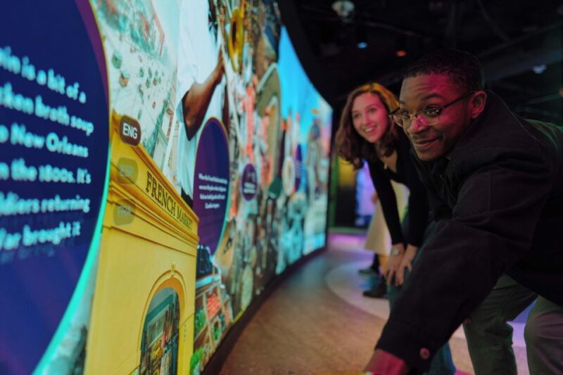 New Orleans: Vue Orleans Observation Deck Entry Ticket - Accessibility and Practicalities