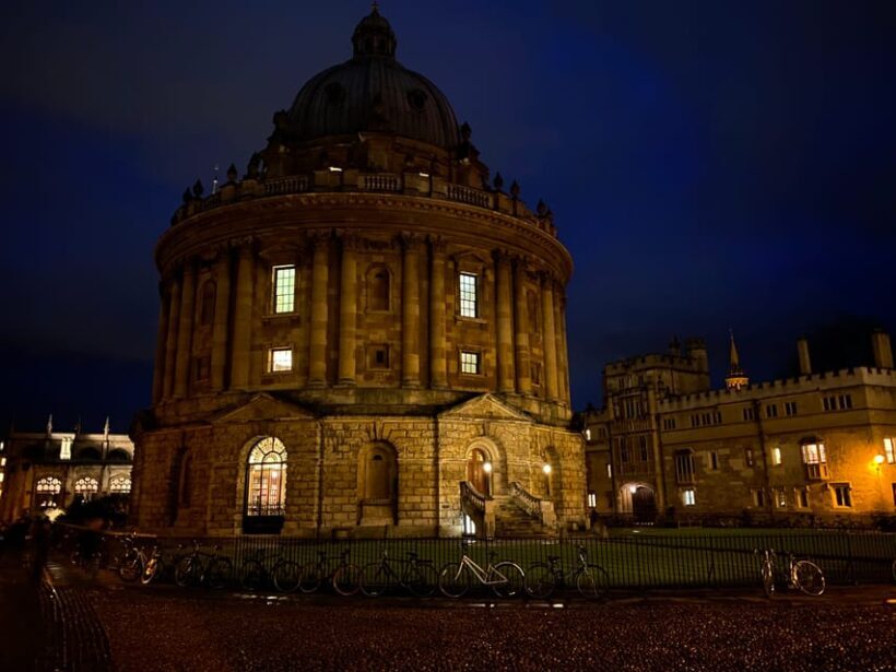 New: Oxford Costumed Ghost Tour In-Character - A Spooky Night in Oxford: The Costumed Ghost Tour Reviewed
