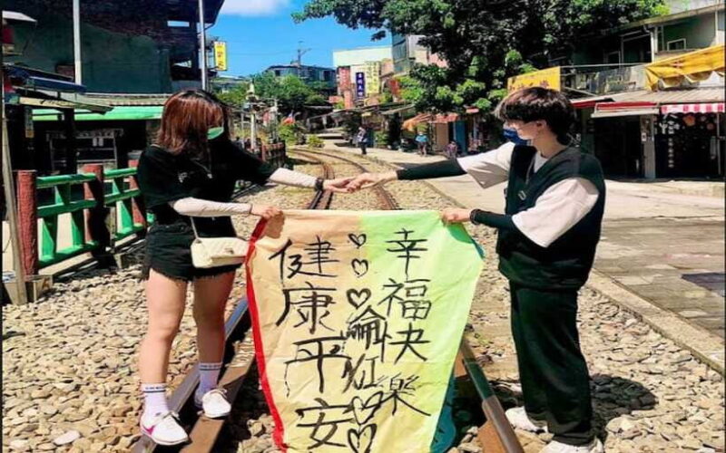 New Taipei: Pingxi Sky Lantern Festival Experience in Shifen - The Sum Up
