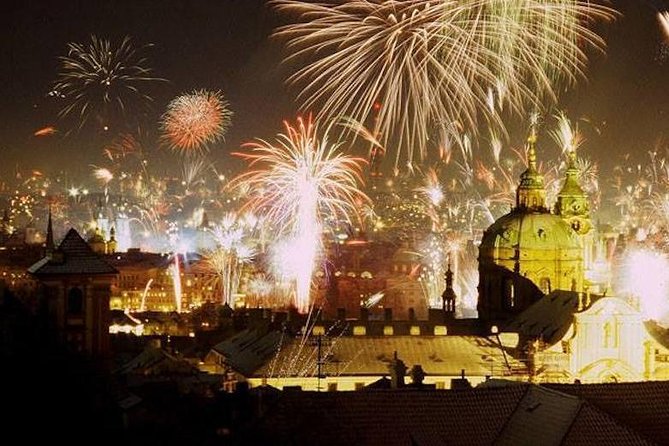 New Years Eve Pub Crawl in Prague - Key Points