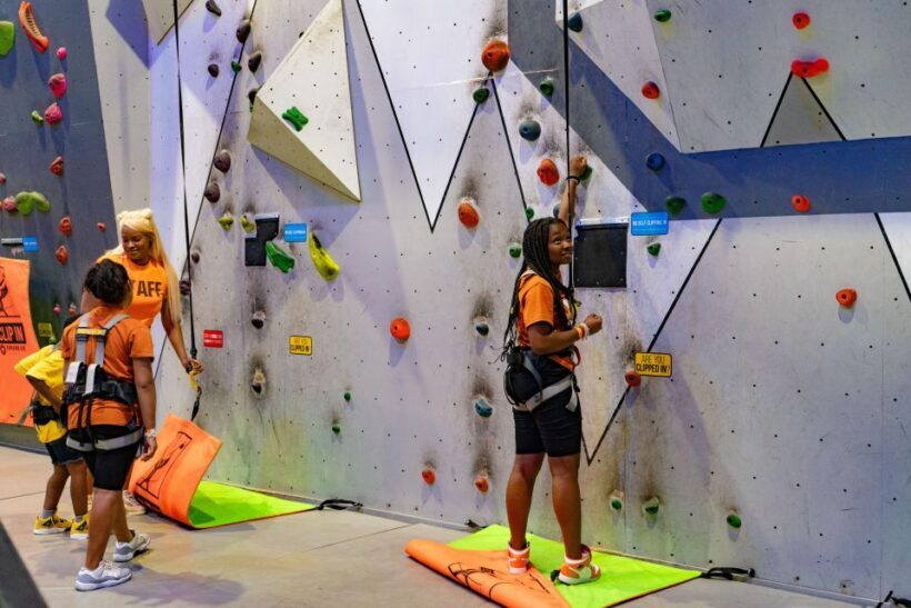 New York: Area 53 NYC Adventure Park Experience - The Location and Accessibility