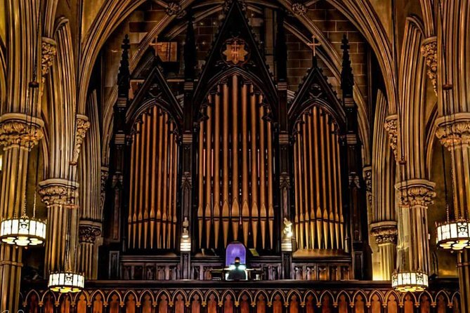 New York Catacombs by Candlelight - What to Expect from the Tour Experience