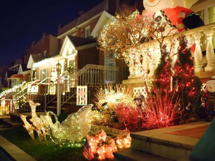 New York Christmas Lights Tour by BUS - A Detailed Look at the Tour Experience