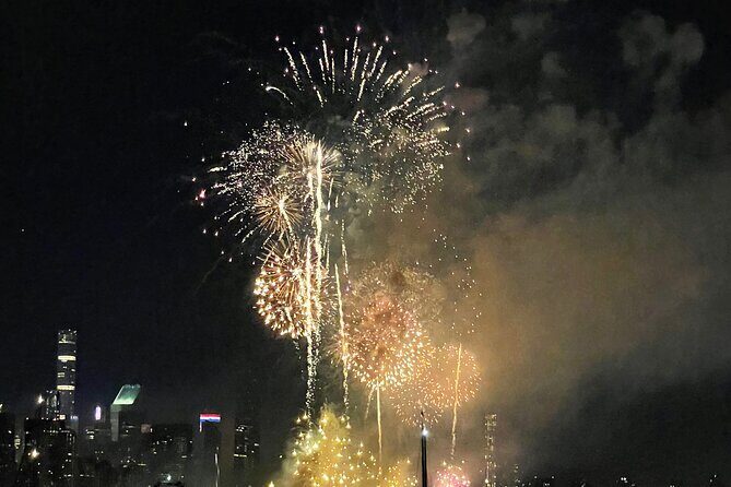 New York City 4th of July Fireworks Luxury Boat Tour - Final Thoughts