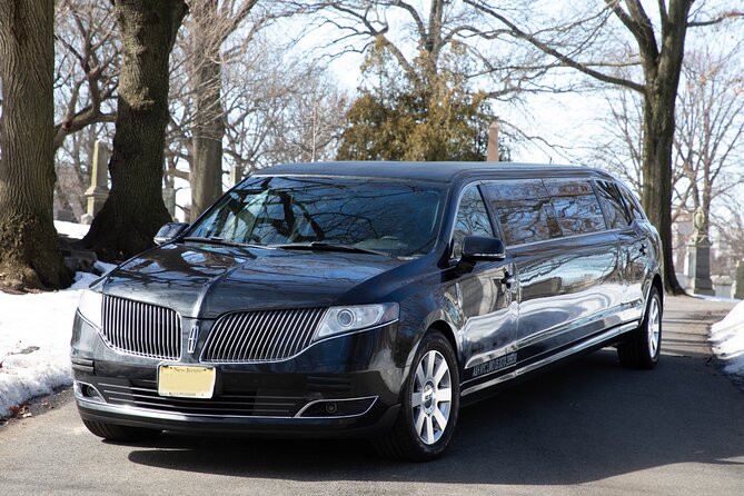 New York City Airport Arrival Transfer by Limo LGA JFK EWR - Detailed Breakdown of the Experience