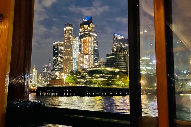 New York City Bright Lights Skyline Cruise on Yacht - Customer Reviews and Feedback