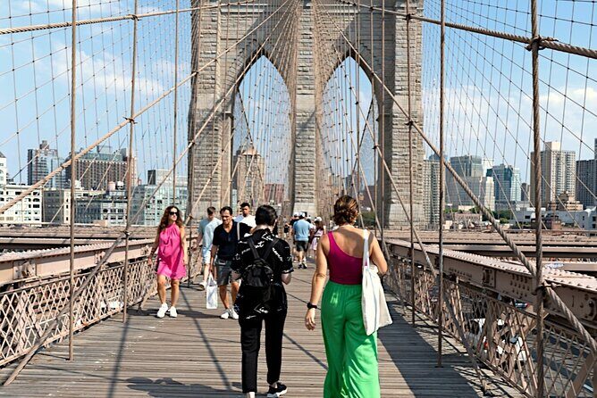 New York City Brooklyn Bridge Self Guided Game and Tour - Practical Tips for the Best Experience