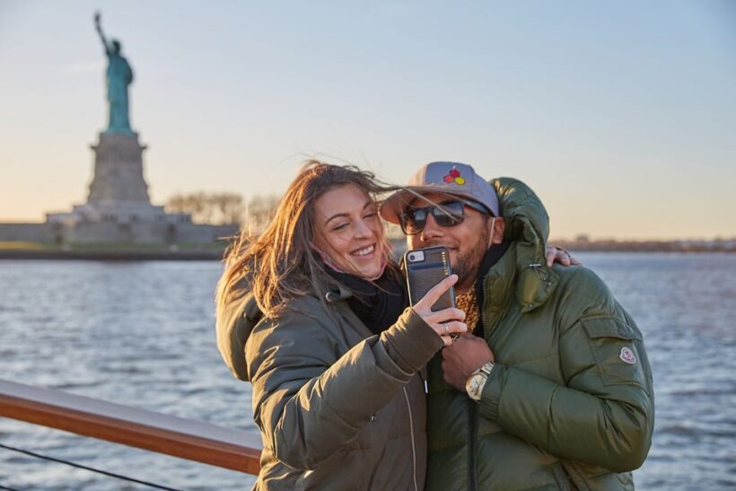 New York City Champagne, Cheese, Caviar & Sightseeing Cruise - What’s Included and What You Should Know
