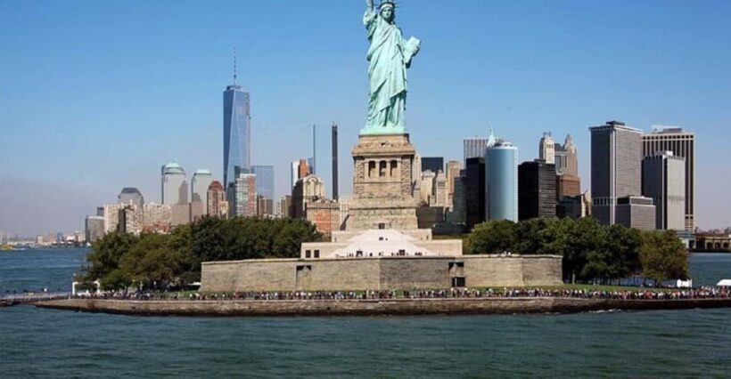 New York City: City Highlights Bus Tour with Stops - An In-Depth Look at the Tour Experience