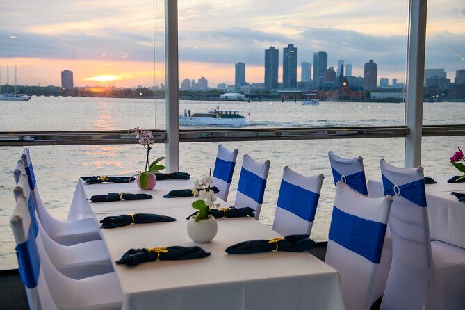 New York City Dinner Cruise on Luxury Yacht with Live Music - FAQ