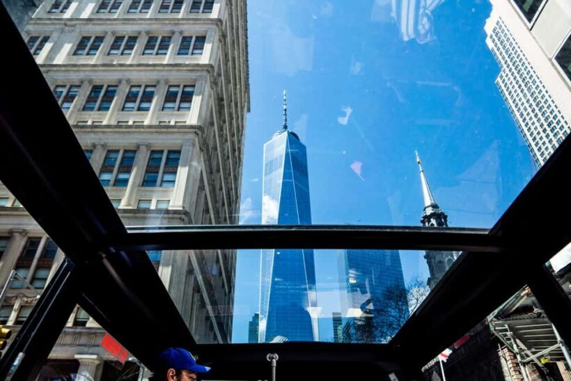 New York City: Guided Private Glass-Top Bus Tour at Night - An In-Depth Look at the Itinerary and Experience