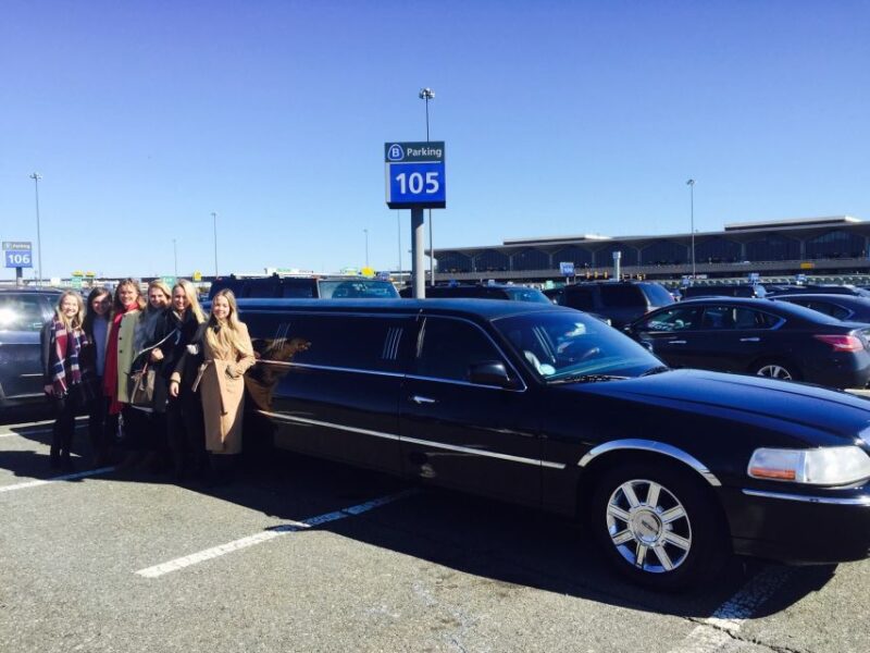 New York City: JFK Airport Private Limousine Transfer - The Breakdown: Luggage and Timing