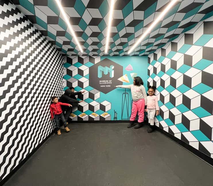 New York City: Museum of Illusions Entry Ticket - Practical Tips for Visiting