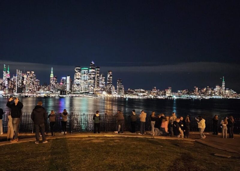 New York City Night Views - A panoramic hop-on-hop-off tour - FAQ