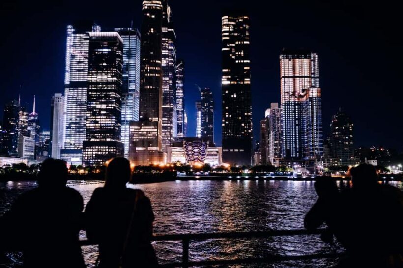 New York City: Sip 'N Groove Evening Cruise with Live DJ - FAQ