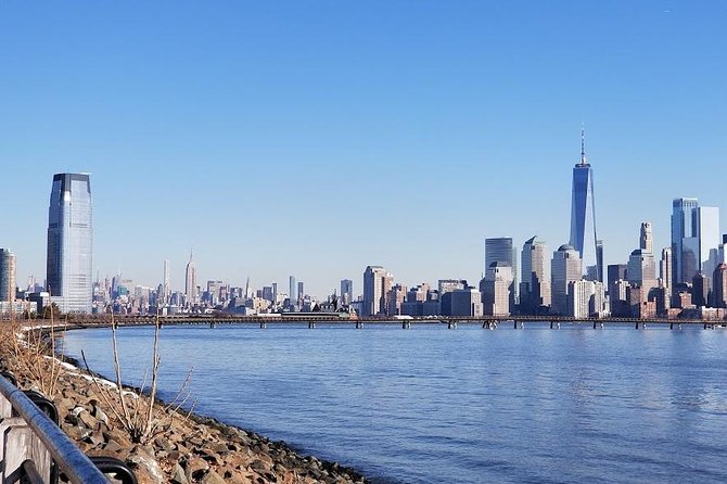 New York City Skyline at Night Guided Tour - Exploring Jersey City and Hoboken