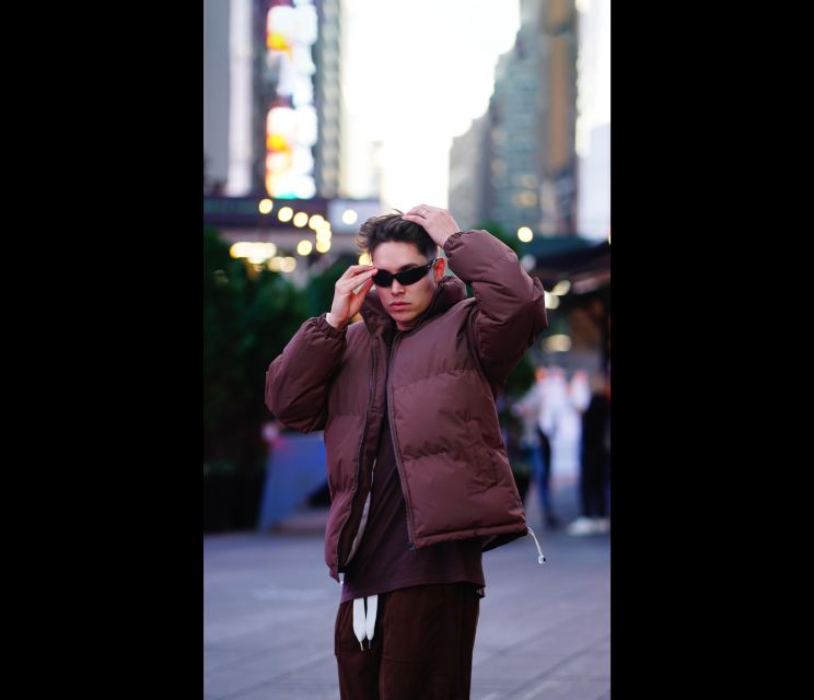 New York City: Solo or Couples Photoshoot in Times Square! - Who Will Enjoy This Most?