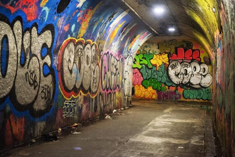 New York City: The Tunnel Photo Tour - A Closer Look at the Tunnel Photo Tour