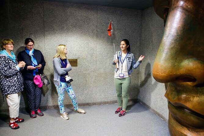 New York Ellis Island Hard Hat Tour with Audio Guide - FAQ