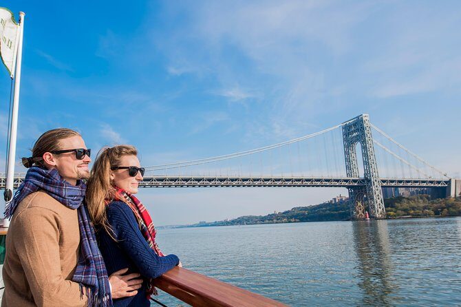 New York Fall Foliage Cruise up the Hudson River - An In-Depth Look at the Cruise Experience