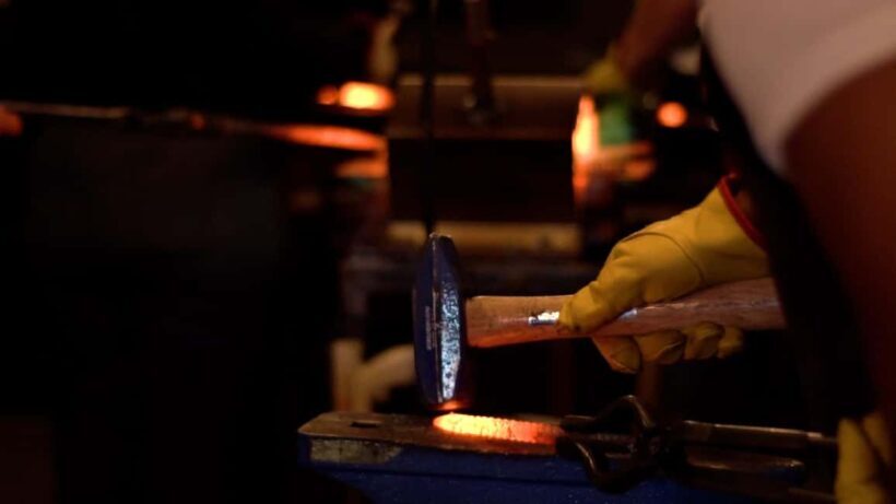 New York: Forge a Survival Knife Experience - Key Points