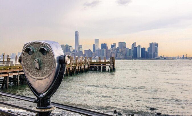 New York Harbor Wine and Jazz Sail aboard Clipper City - Key Points