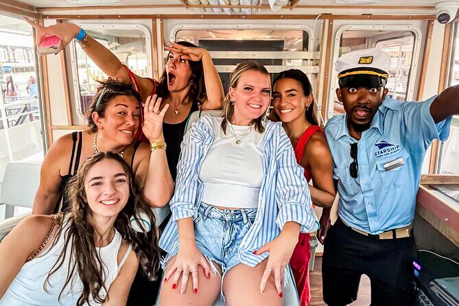 New York Hop On Hop Off Bus Tour with Cityscape Cruise - A Deep Dive into the Tour Experience