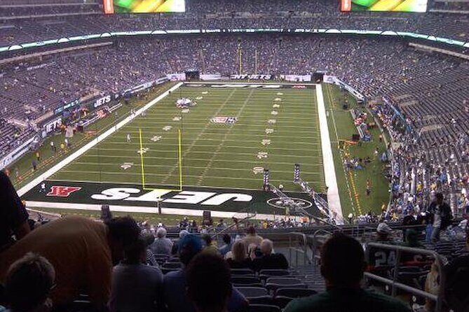 New York Jets Football Game at Metlife Stadium - The Experience Breakdown: What to Expect