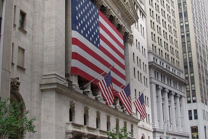 New York Main Attractions Tour with City Bus & Subway! - The Sum Up