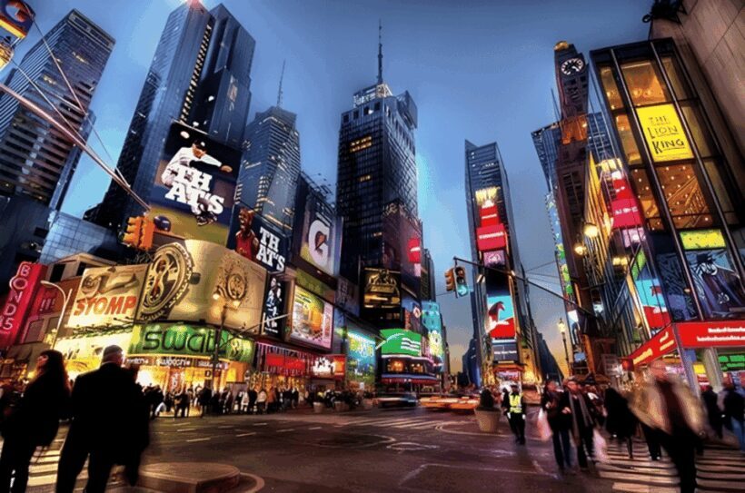 New York : Must-See Attractions Walking Tour With A Guide - A Closer Look at the Tour