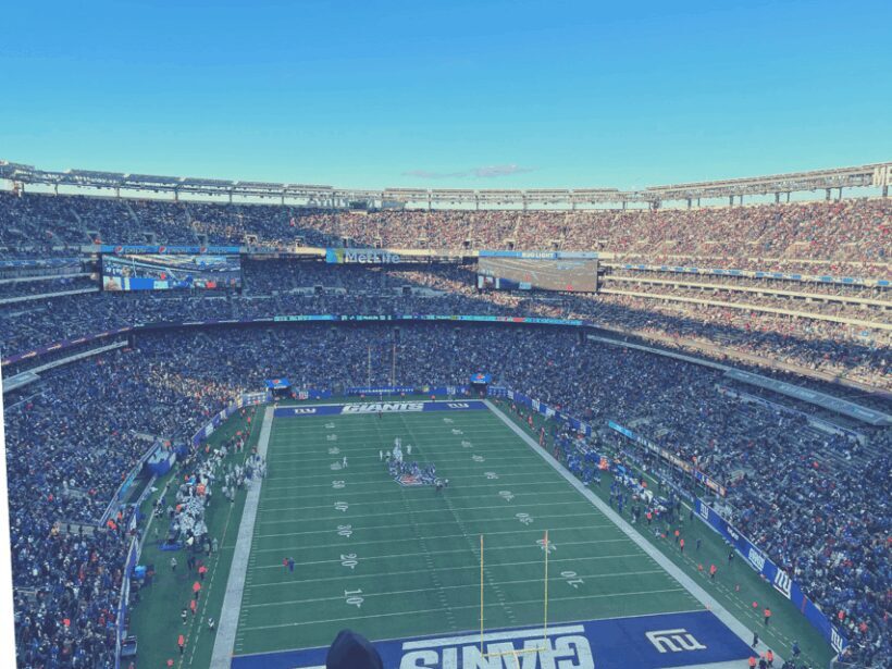 New York: New York Giants Football Game Ticket - Key Points