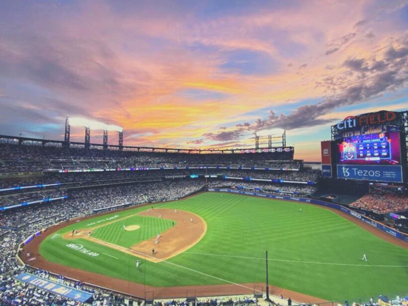 New York: New York Mets Baseball Game Ticket at Citi Field - A Closer Look at the Citi Field Experience