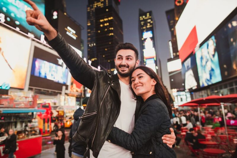 New York: Times Square Professional Photoshoot - What the experience involves