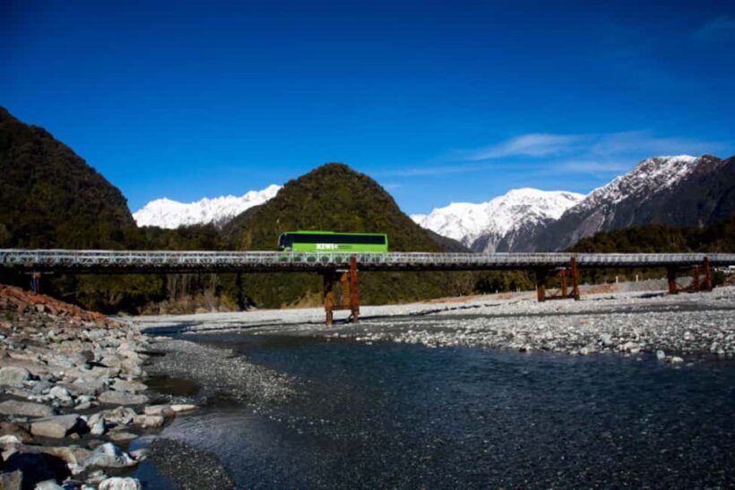 New Zealand: South Island Hop-On Hop-Off Pass - Exploring the South Island with the Hop-On Hop-Off Pass