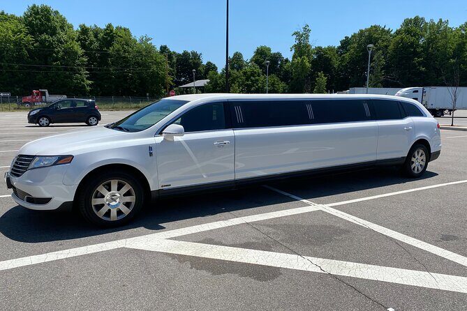Newark (EWR) Airport Stretch Limo Service To NYC - The Value of the Experience