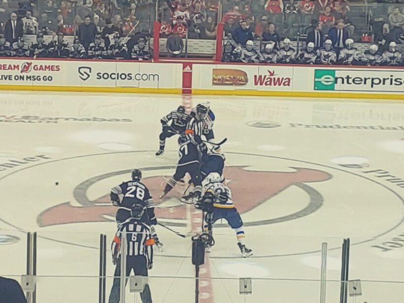 Newark: New Jersey Devils Ice Hockey Game Ticket - Who Should Consider This Experience?